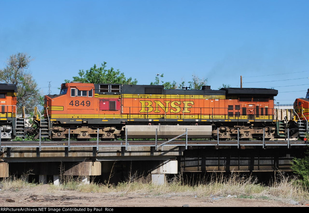 BNSF 4849